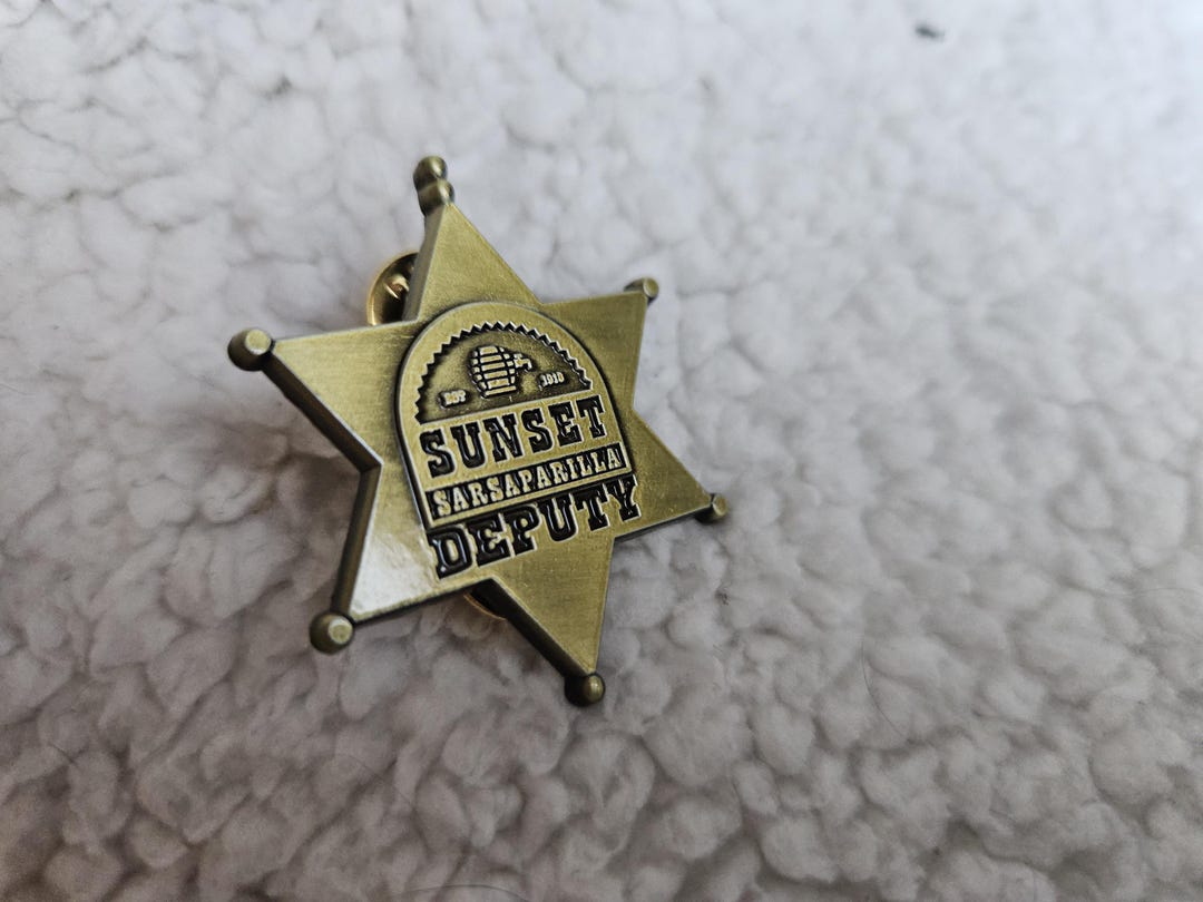 Sunset Sarsaparilla Deputy Badge – Fallout New Vegas Inspired Zinc ...