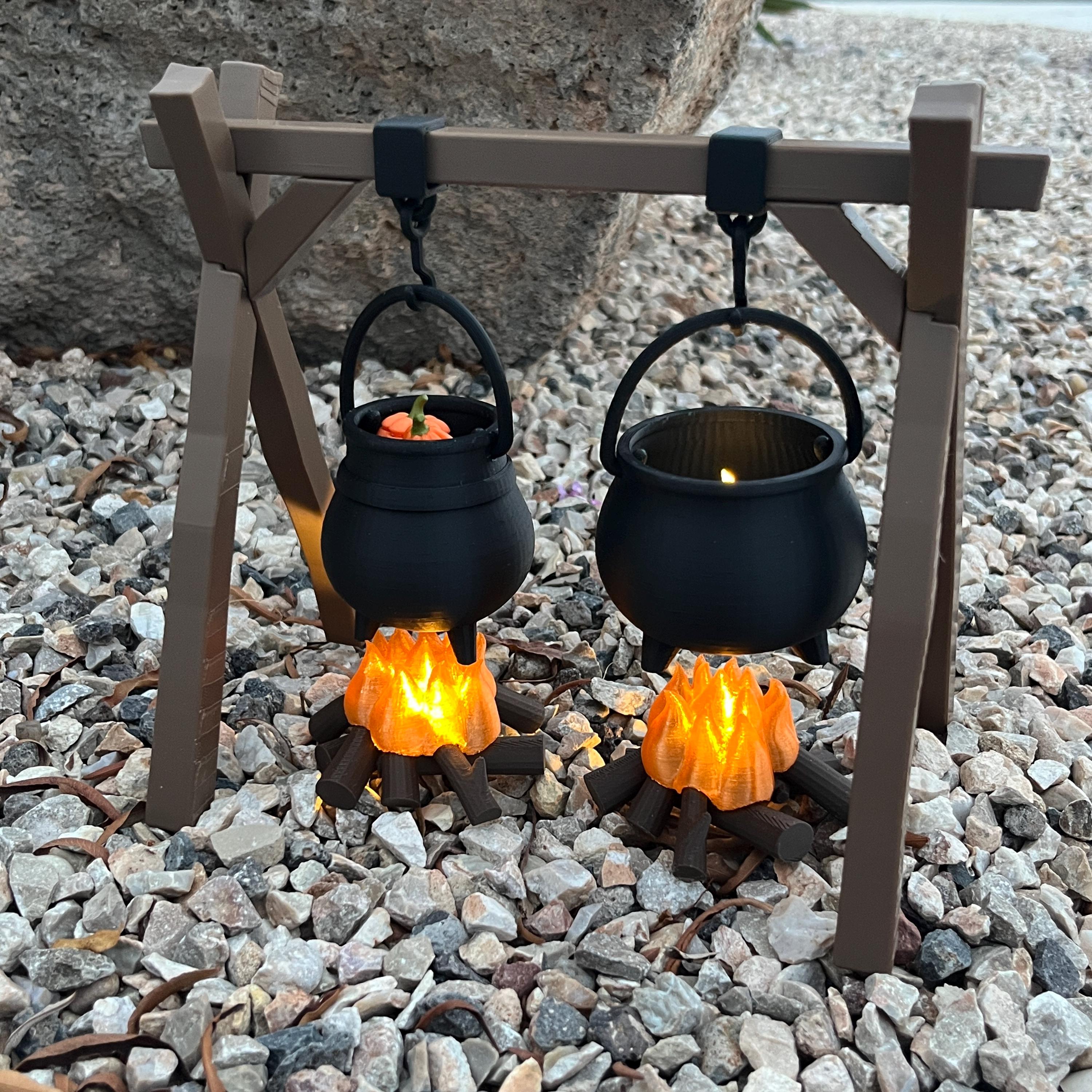 Miniature LED Campfire | 1:6 Scale Dollhouse Fire Prop - Etsy