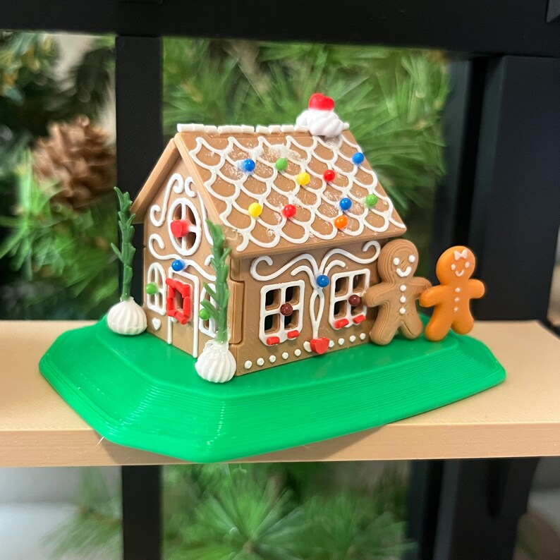 Mini Gingerbread House Kit – 1:6 Scale Holiday Decor for Miniverse ...