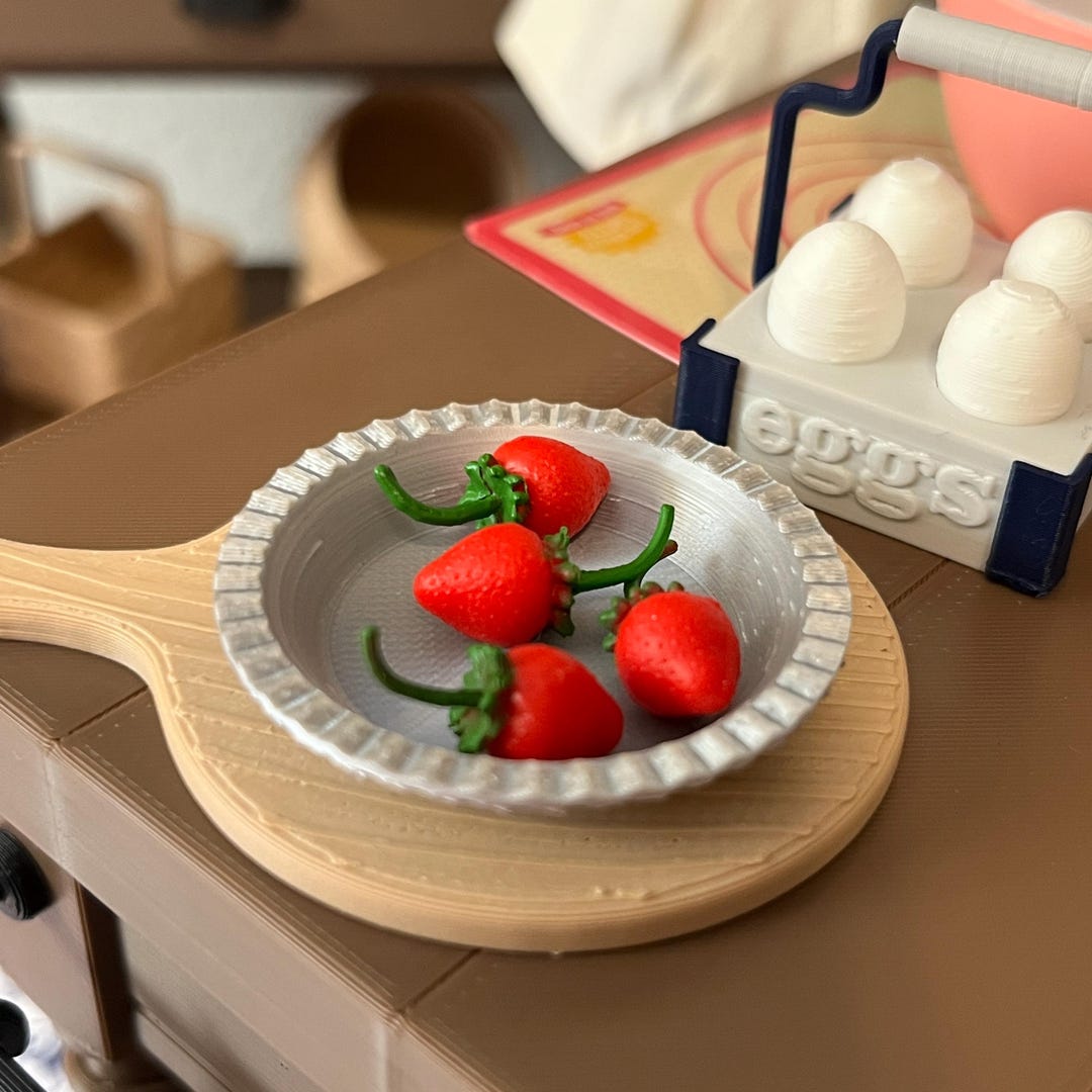 Mini Pie Plate for 1:6 Scale – Miniverse Dupe – Fits Sprizzie Pie ...