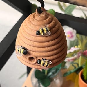 Set of 5 Tiny Bees – 3D Printed Miniature Bees for Miniverse Gardens ...