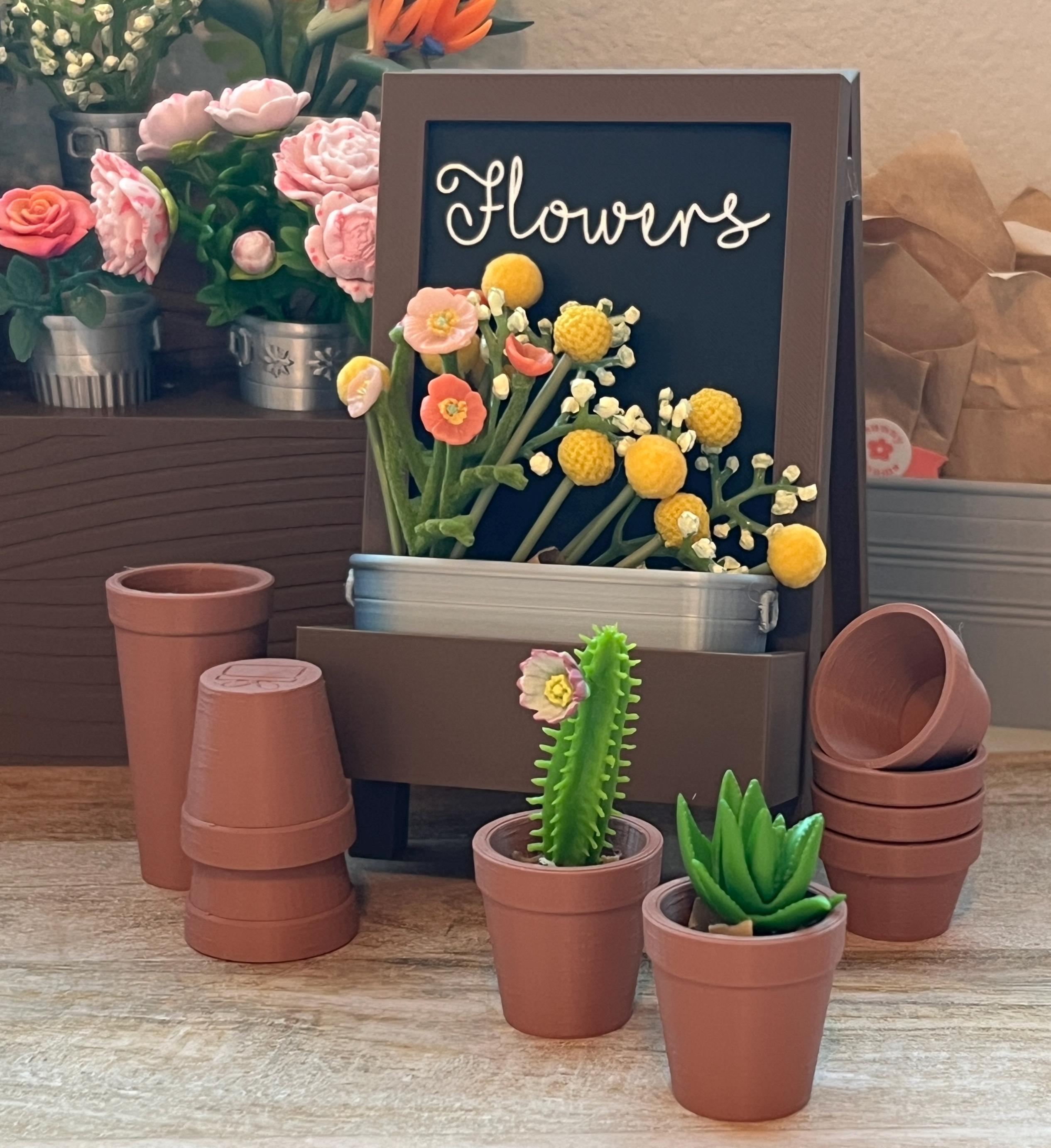 FILE for 3D Printed Terracotta Flower Pots: 1/6 Scale, Scalable ...