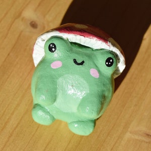 Clay Frog Figure - Mushroom Figurine , Tiny Frog Stand Clay Froggy ...