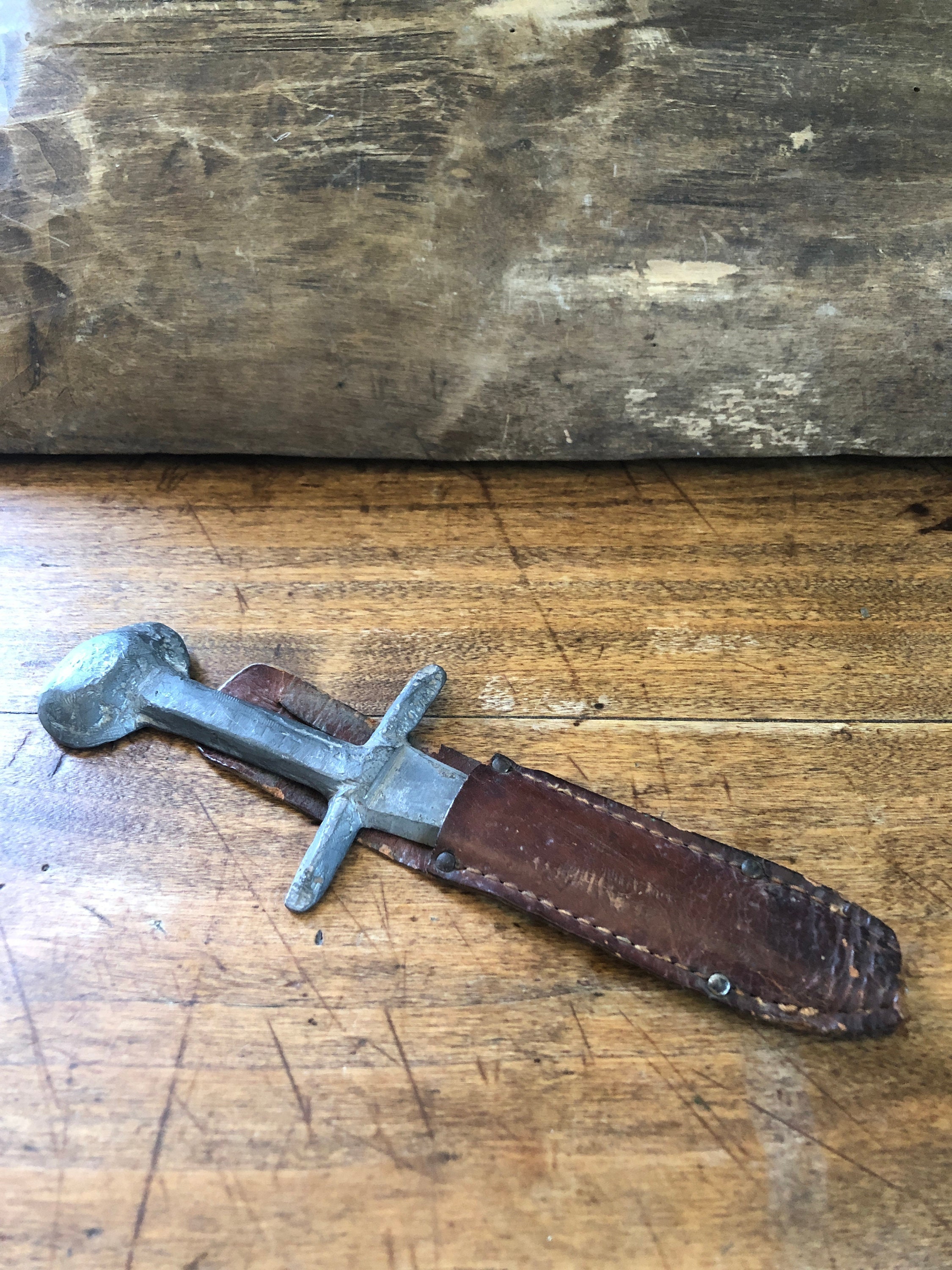 Hand Forged Rustic Dagger Leather Sheath Set Display - Etsy