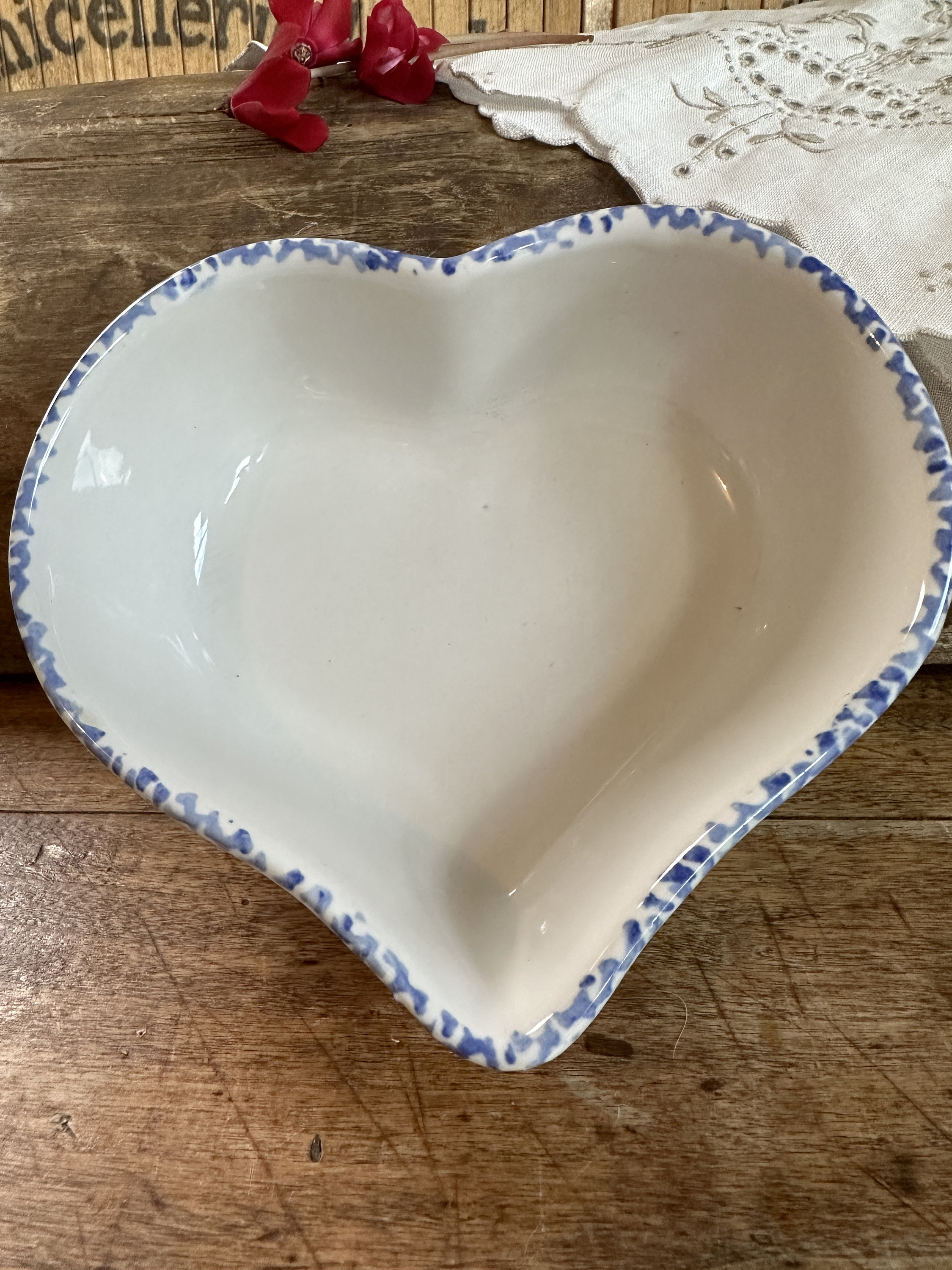 Blue and White Spongeware Heart Shaped Pottery Bowl Trinket Dish ...