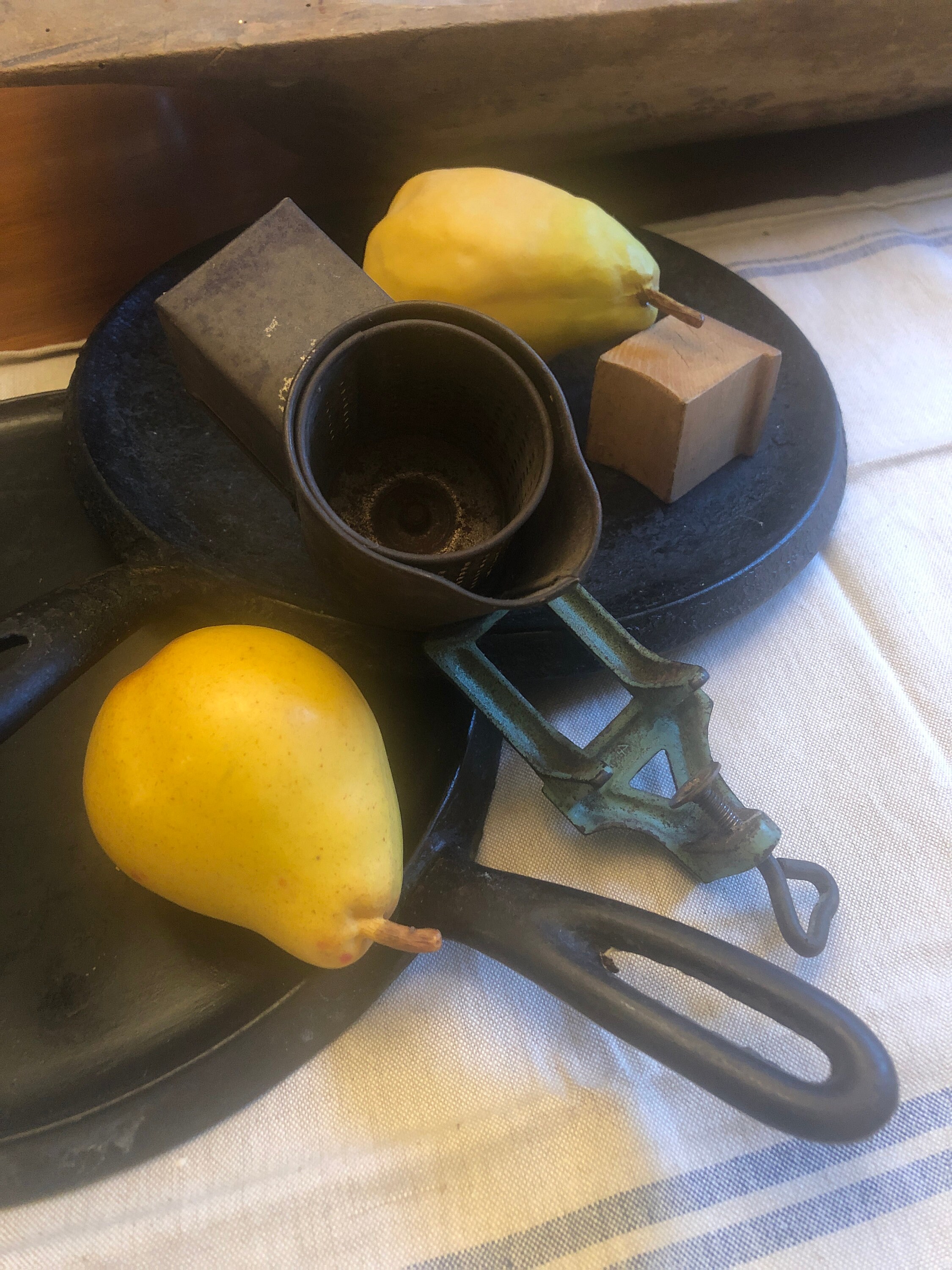 Farmhouse Green Table Side Grinder Vintage Kitchen - Etsy