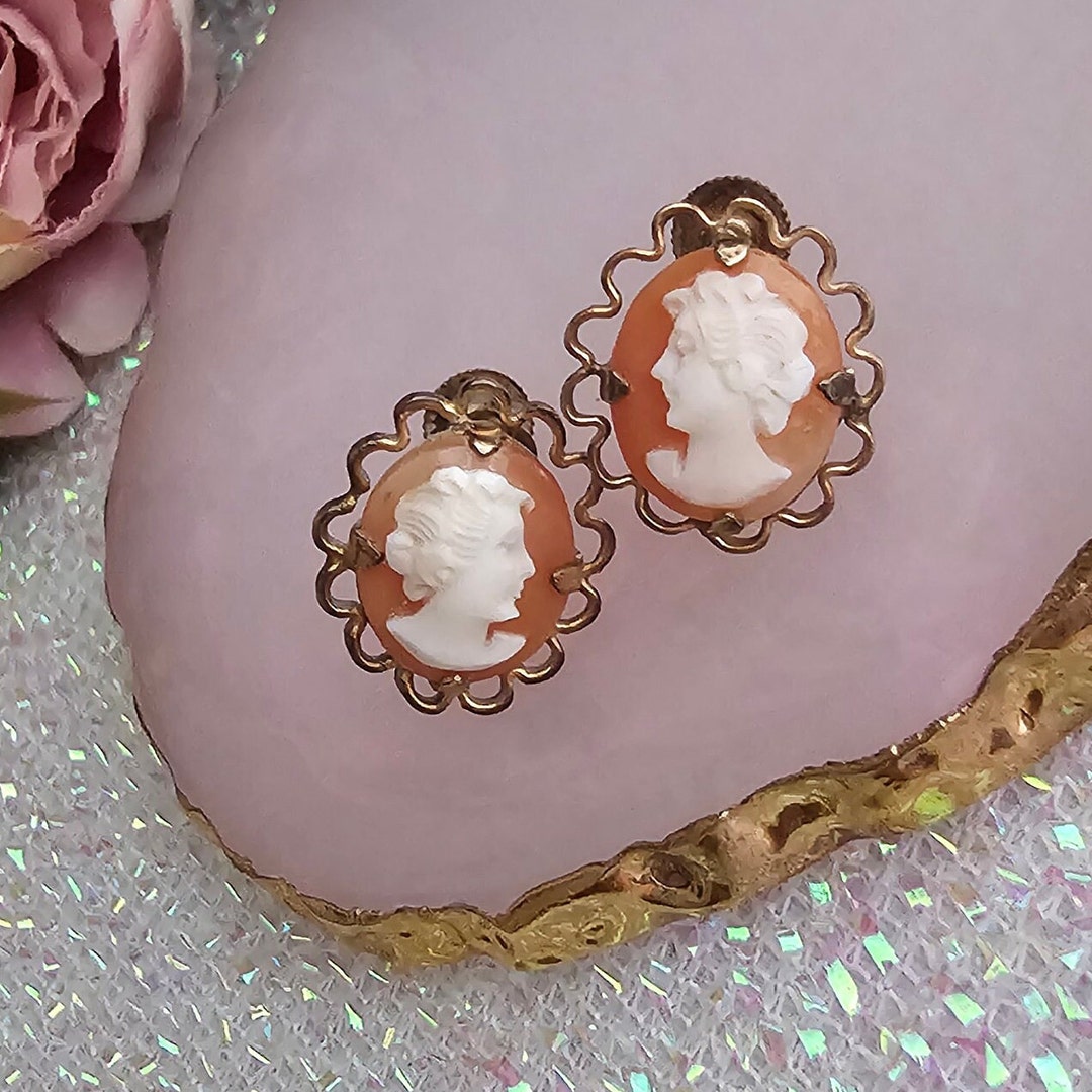 Vintage 1940s CLEWCO 9ct Rolled Gold Carved Shell Cameo Screw Back ...