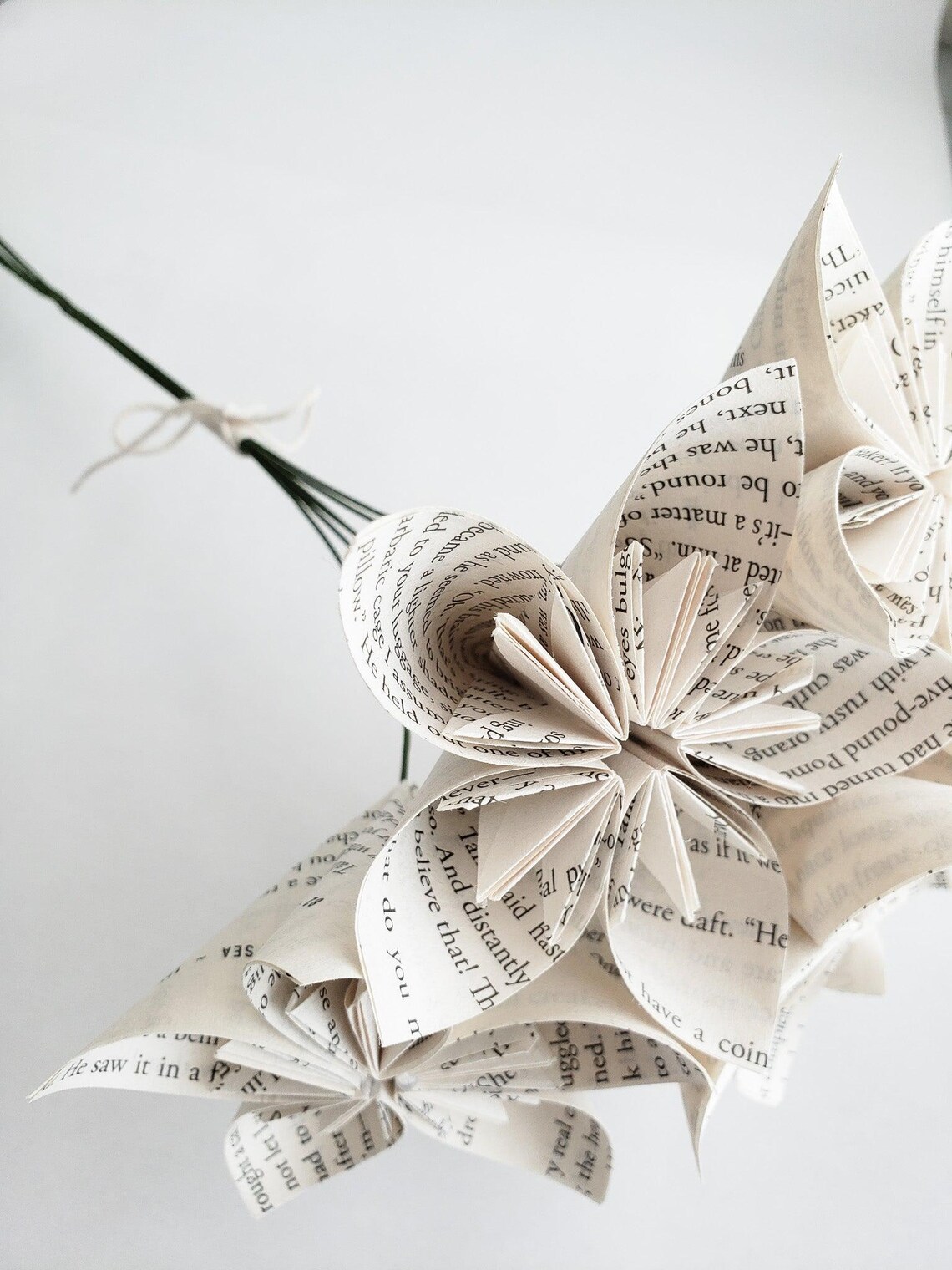 Book Page Paper Flower Bouquet - Starflowers - Etsy