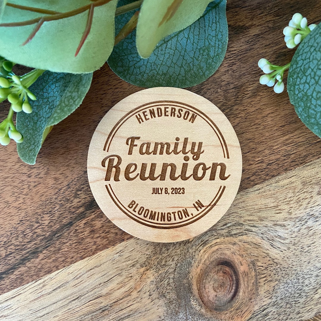 Family Reunion Custom Wooden Magnet - Etsy