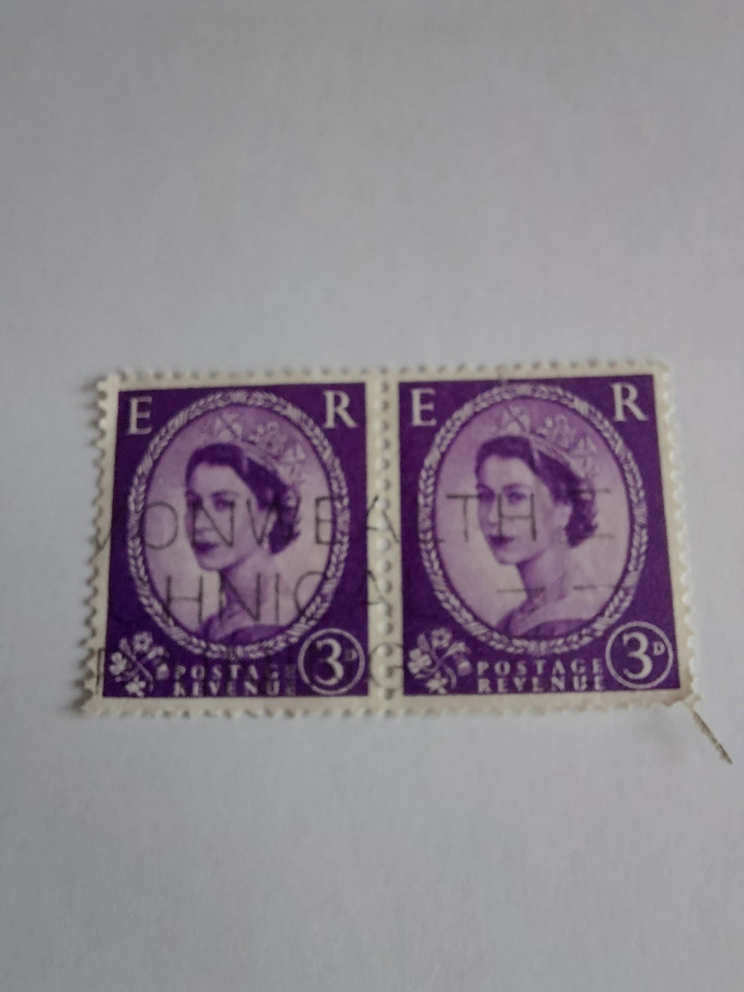 Vintage E R Wilding Queen Elizabeth II Pair Postage Stamps Purple 1957 ...