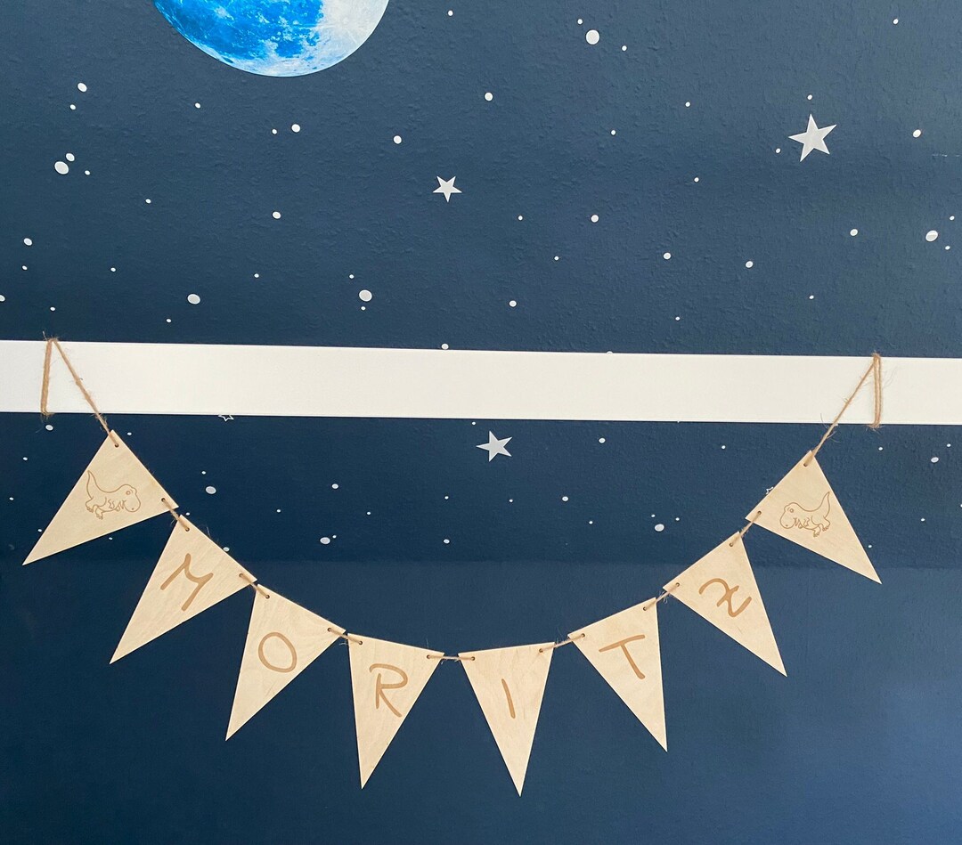 Pennant Chain With Name and Two Animal Motifs - Etsy