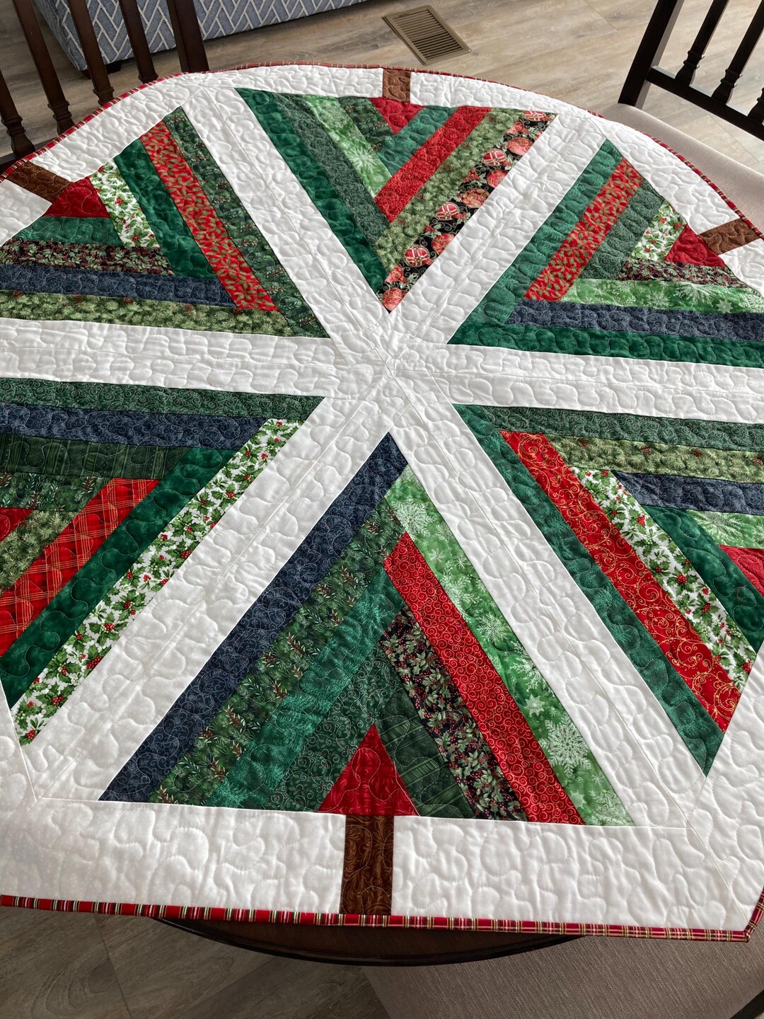 Quilted Christmas Tree Table Topper - Etsy