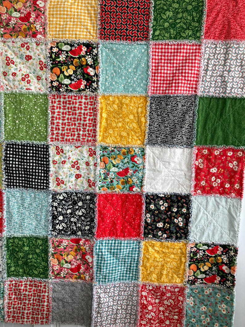 Fruit Loop Rag Quilt - Etsy