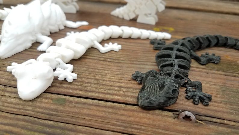 3D Printed Articulated Gecko, 3D Printed Flexible Lizard, 3D Printed ...