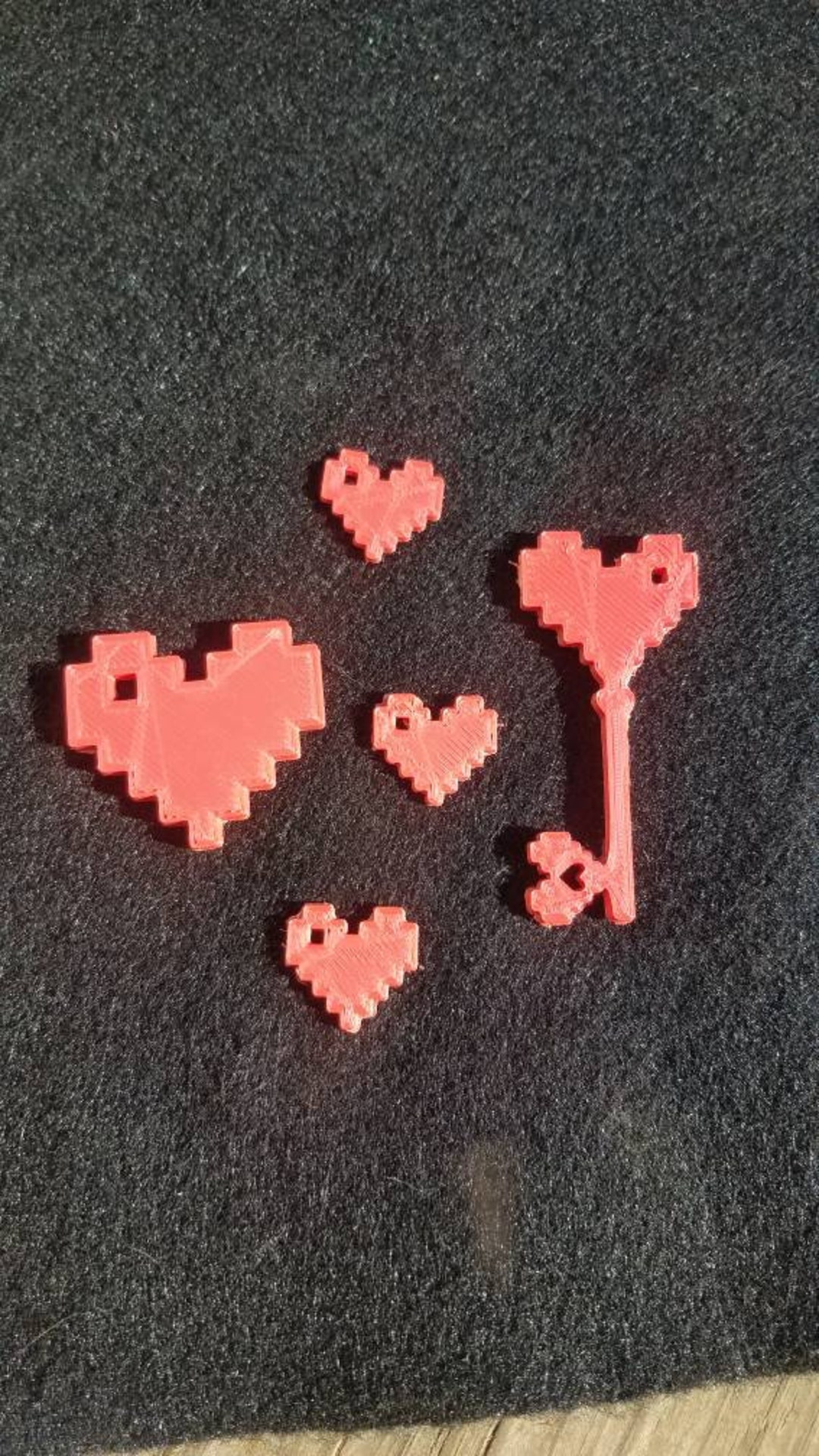 8 Bit 3D Printed Heart Charms, 3D Printed Charms, Pixelated Heart ...
