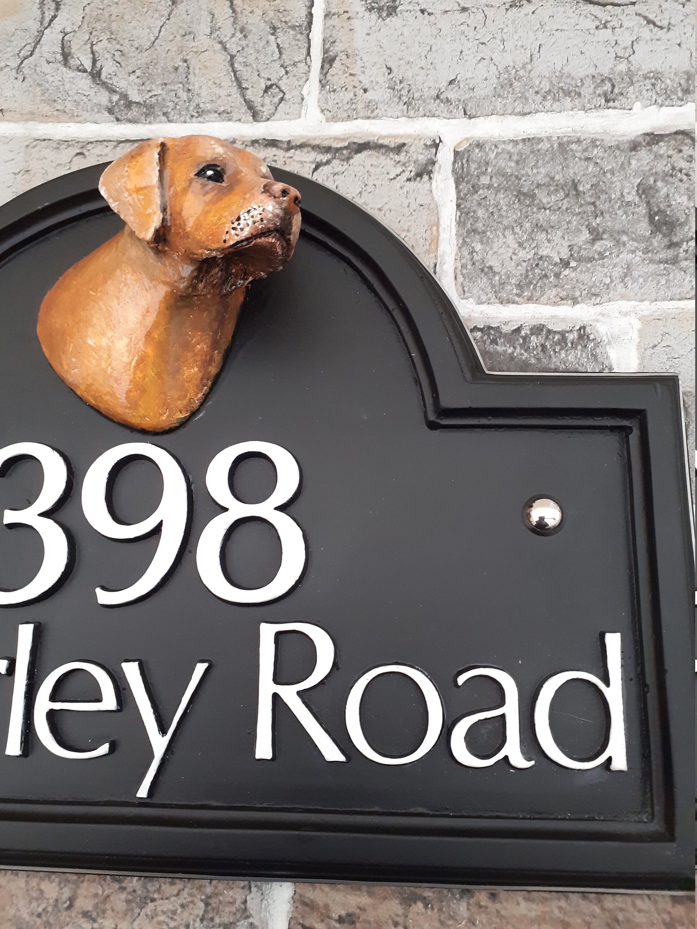Traditional House Name House Sign, Hand-painted Dog Labrador Sculpture ...