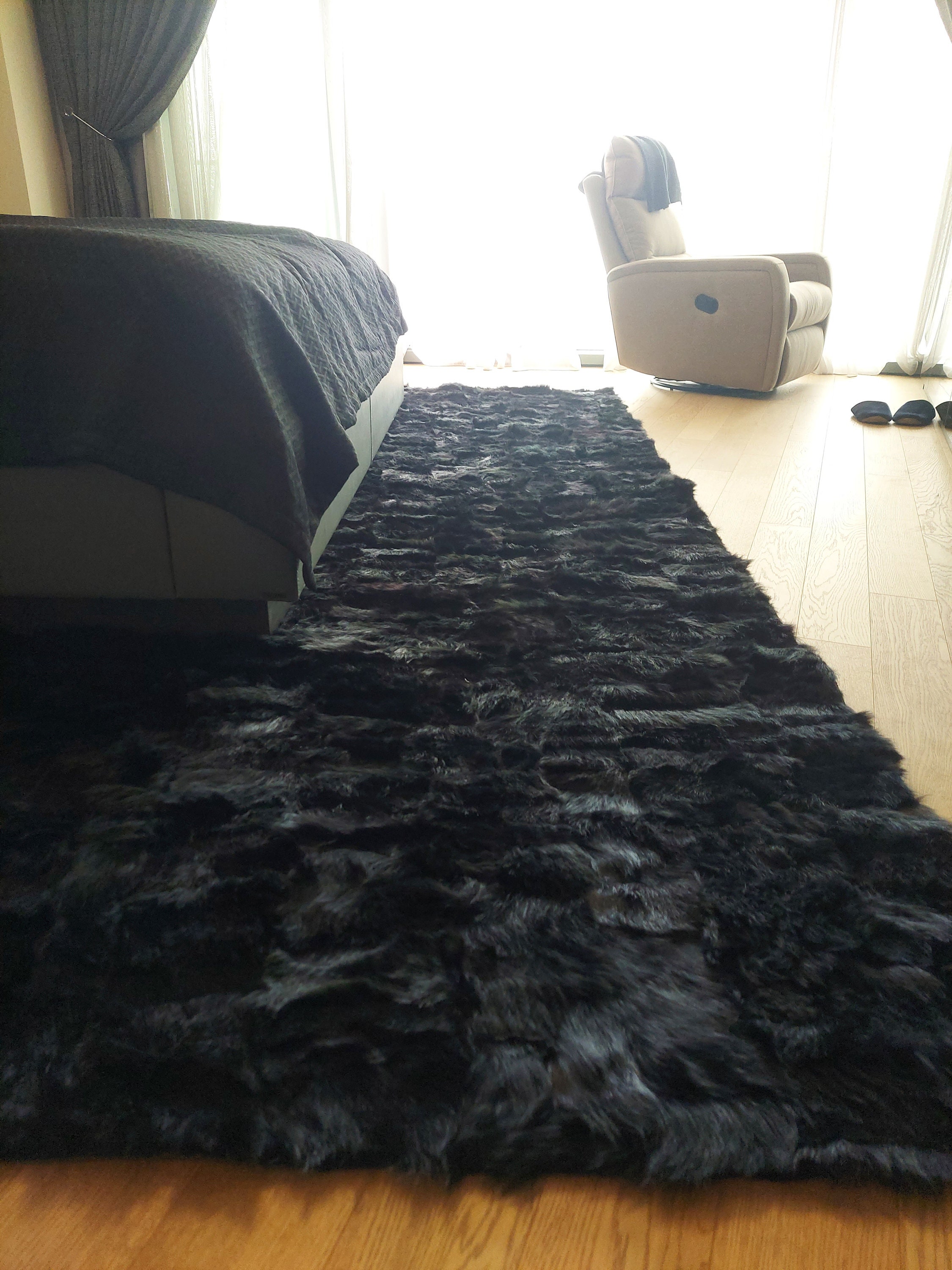 Handmade Black Sheepskin Rug, Rustic Scandinavian Decor - Etsy