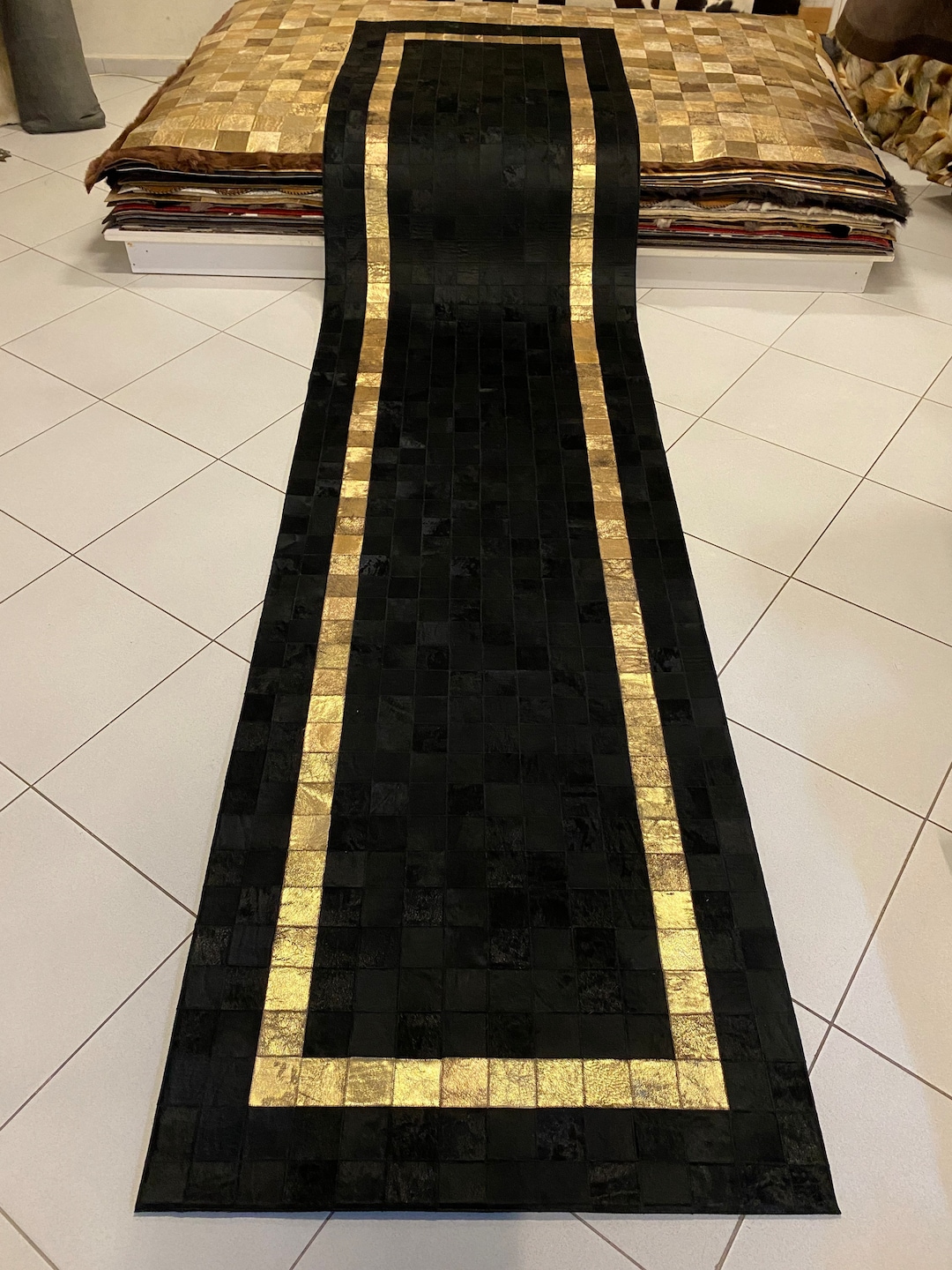 Natural Cowhide Runner Rug, Fur Carpet, Tricolor Cowhide Patchwork Rug ...