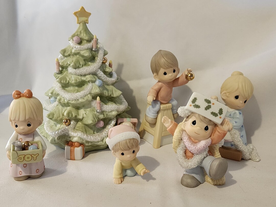 1999 Precious Moments "wishing You an Old Fashioned Christmas ...