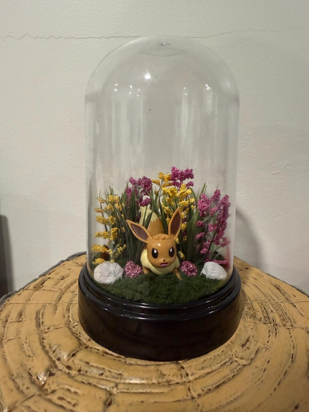 Eevee Eeveelution Gen 1 Pokémon Normal Type Floral Spring Terrarium ...