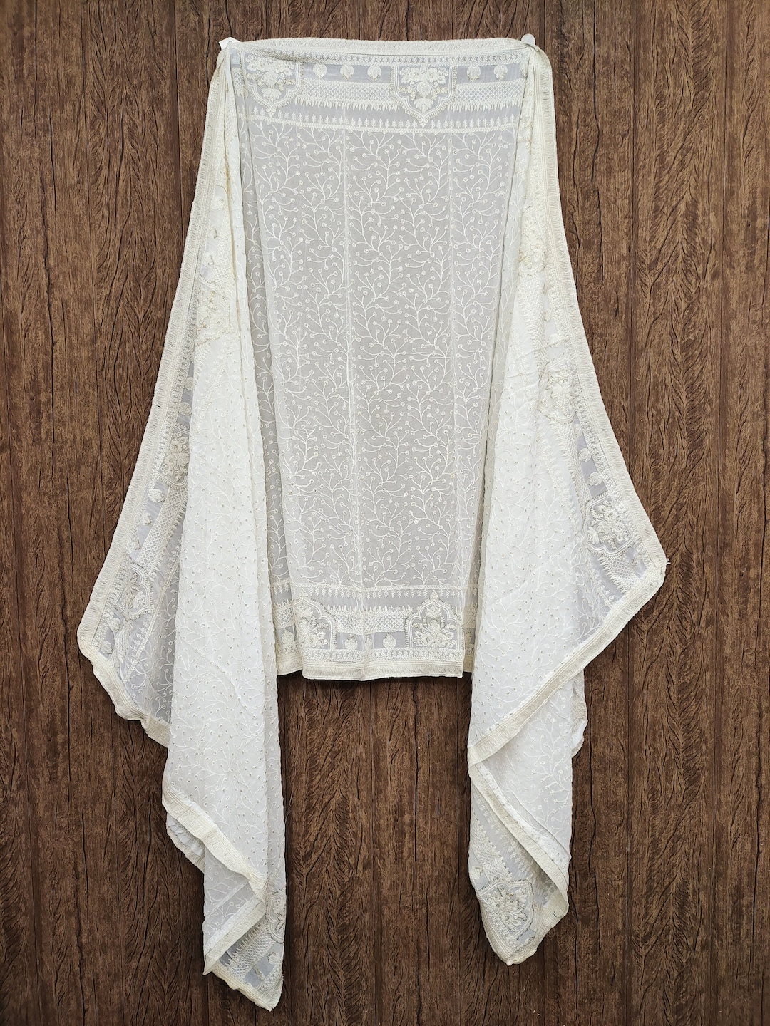 Handcrafted Georgette Dupattas: Add a Touch of Glamour to Your Outfits ...