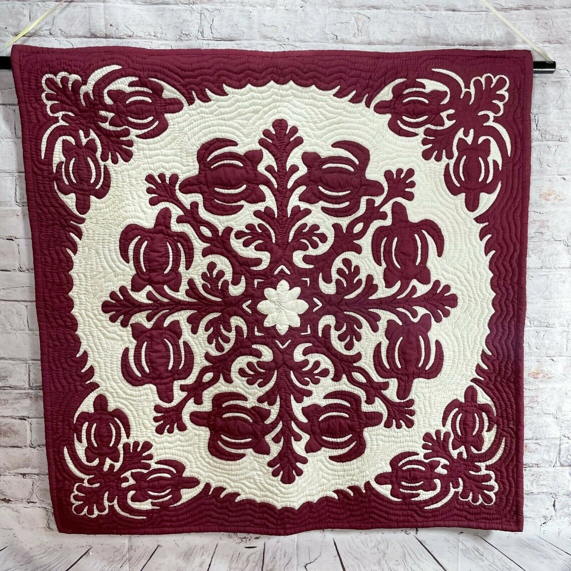 40 X 40 Hand Made Applique Red & White Hawaiian Honu Square Quilt Wall ...