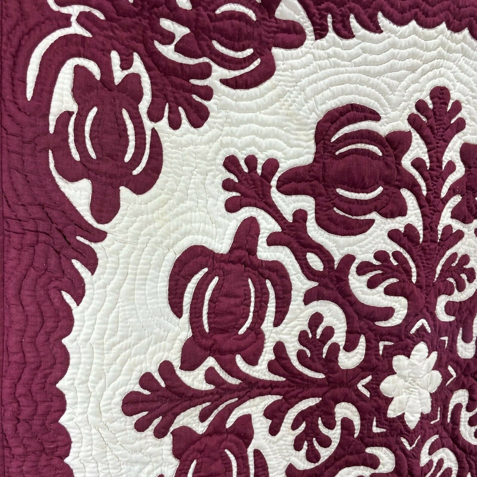 40 X 40 Hand Made Applique Red & White Hawaiian Honu Square Quilt Wall ...