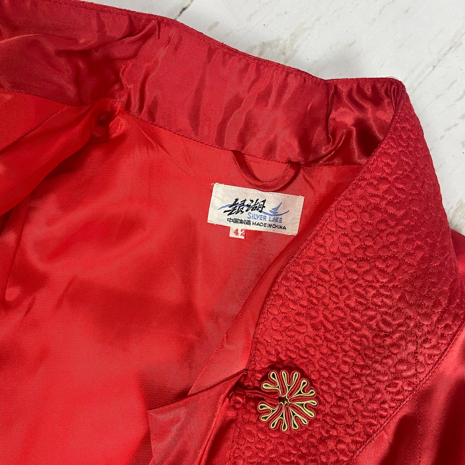 Vintage Red Chinese Mandarin Lined Long Sleeve Robe Quilted Detail Sun ...