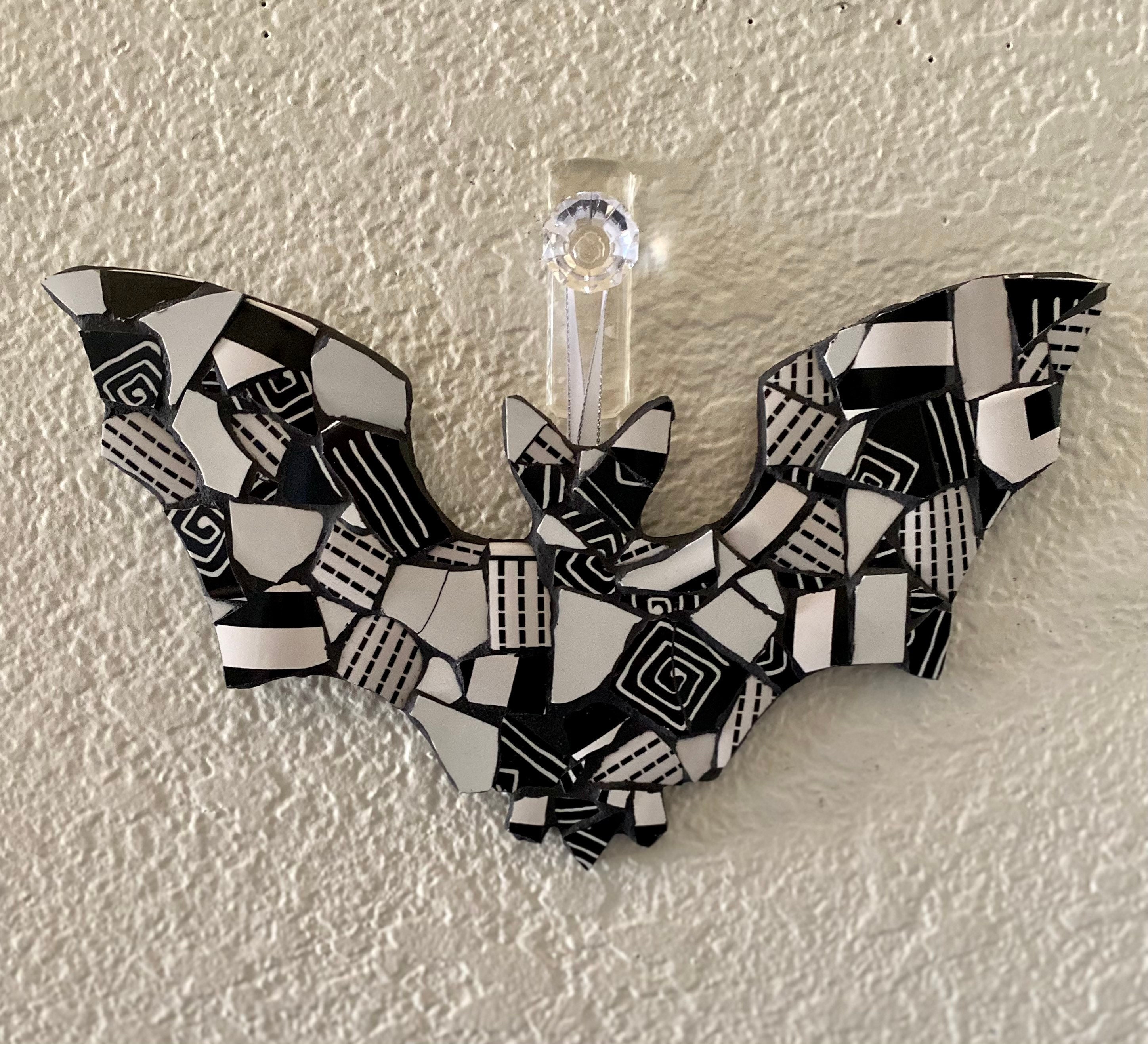 Black & White Bat || Halloween Decor || Mosaic - Etsy