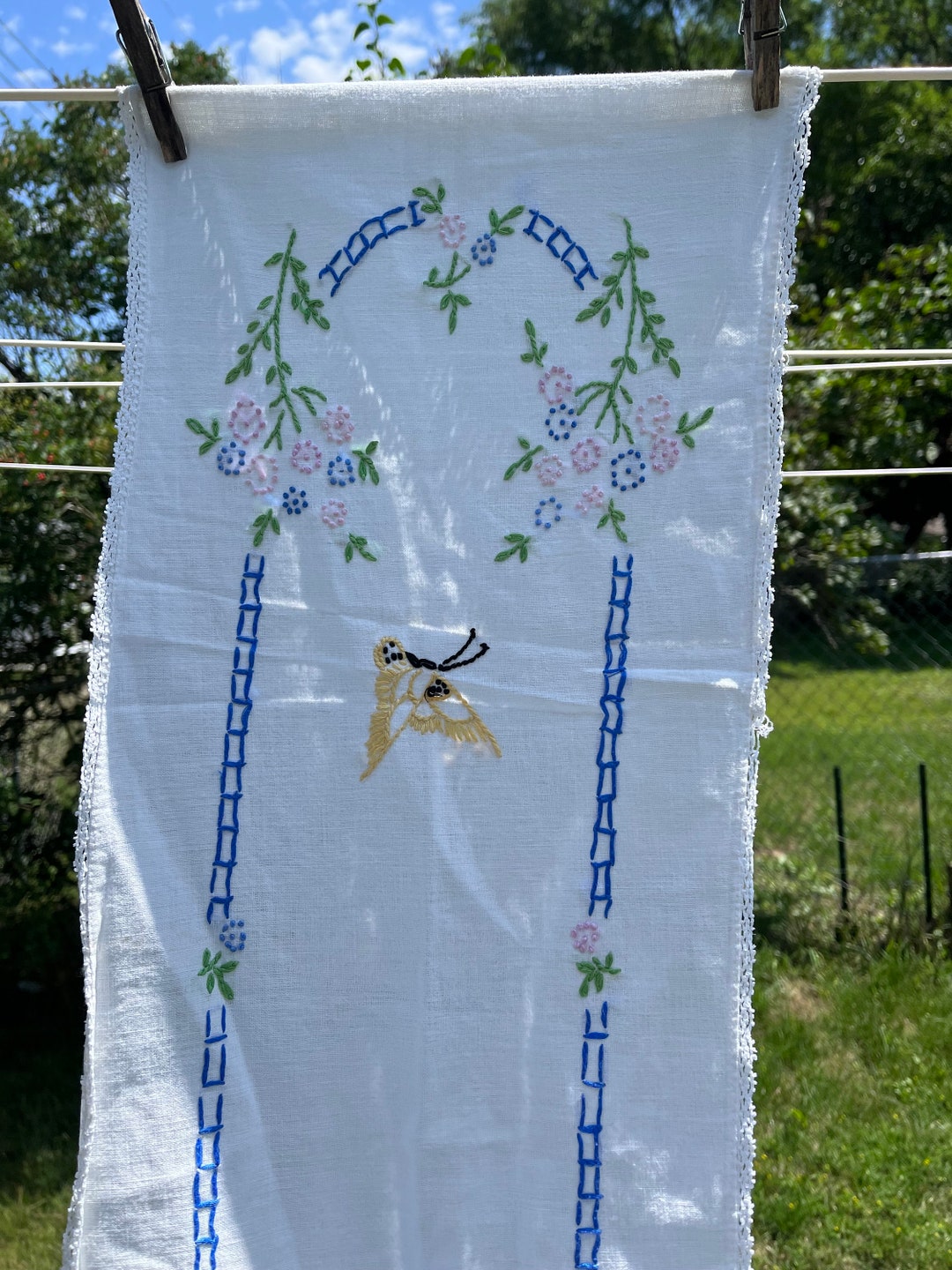 Embroidery Table Runners Vintage - Etsy