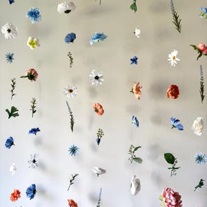 Floating Flower Strand Backdrop: Assembled Floral Photo Decor, Event ...