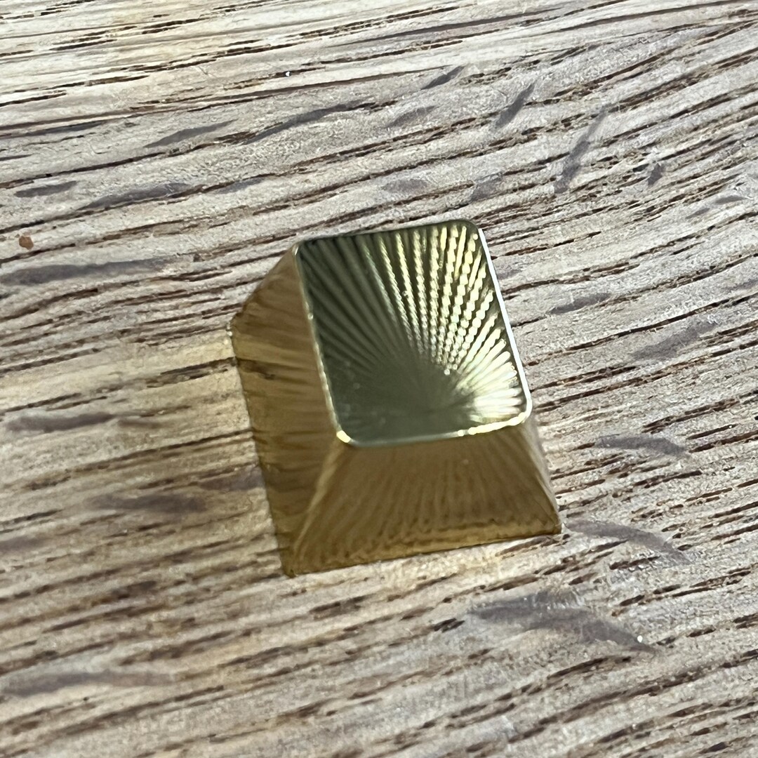 Highly Polished Brass Coloured Radial Pattern Cherry Profile Artisan ...