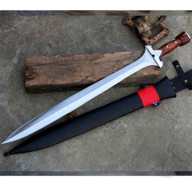 Forged High Carbon Steel Greek Kopis short sword with horse head handle ...