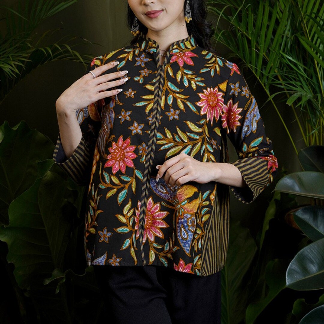 Miss Rara Vivere Gendis Modern Women's Batik Blouse - Etsy