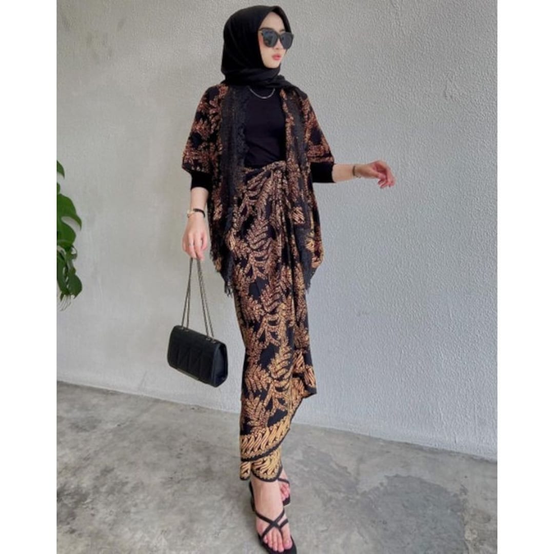 Parang Leaf Ruby Batik Set, Caftan Dress, Boho Dress, Bohemian Dress ...