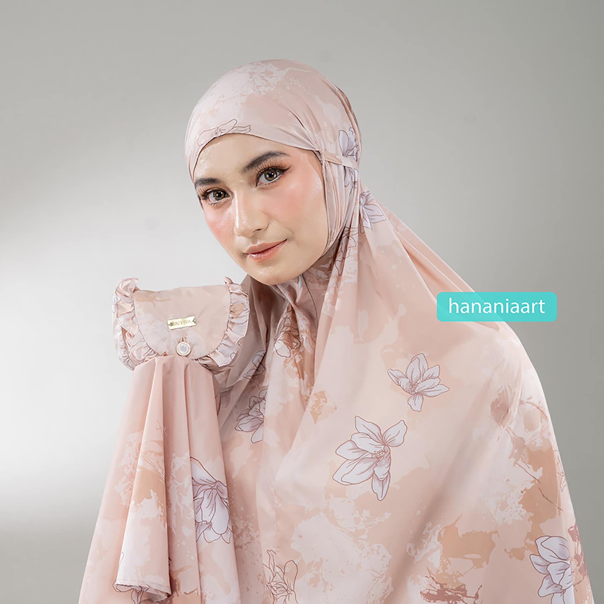 Elegance in Motion Tazbiya Sadiyah Cream Travel Prayer Dress - Etsy