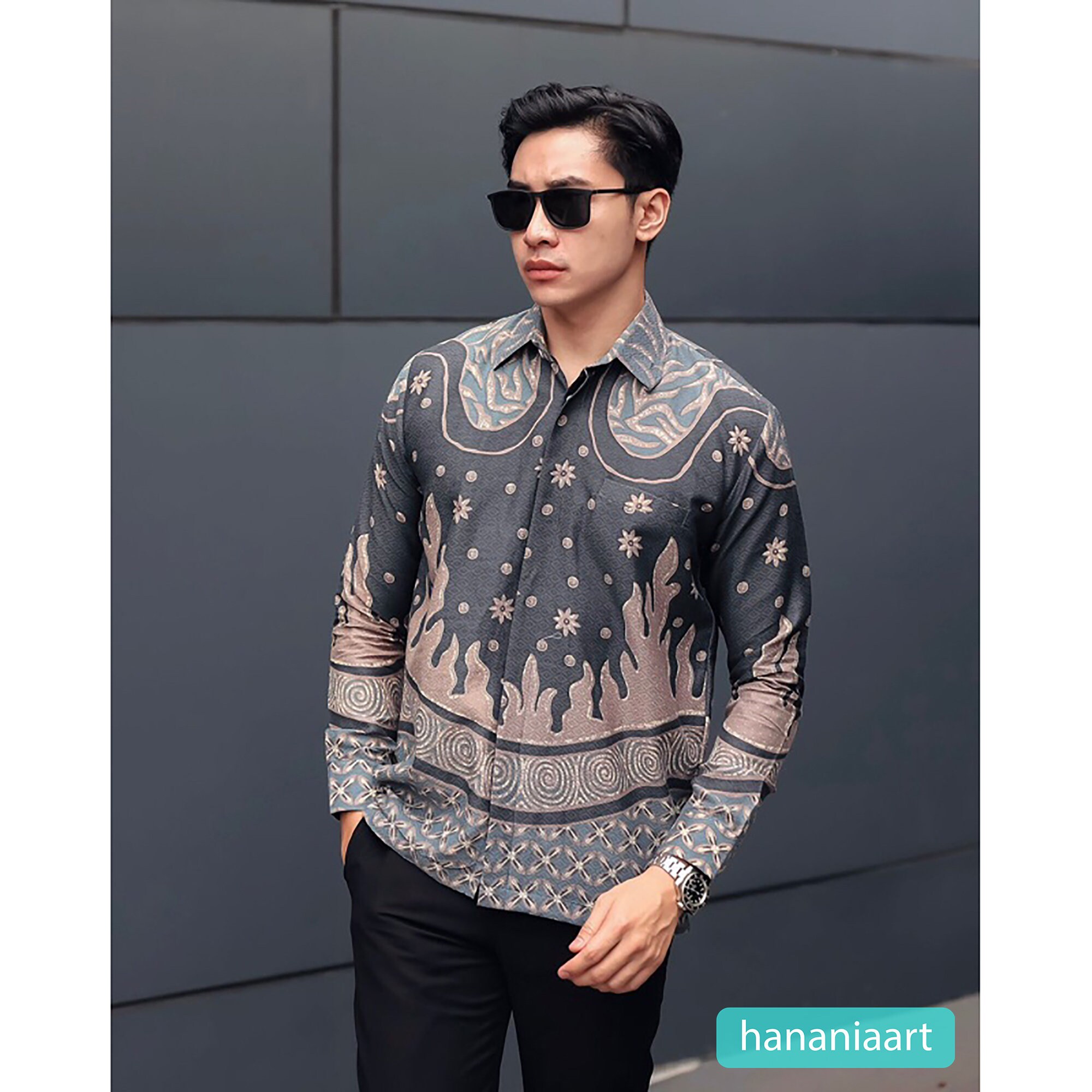 Heritage Elegance: Bianca Batik Udarati Doby Men's Long-sleeve Shirt ...