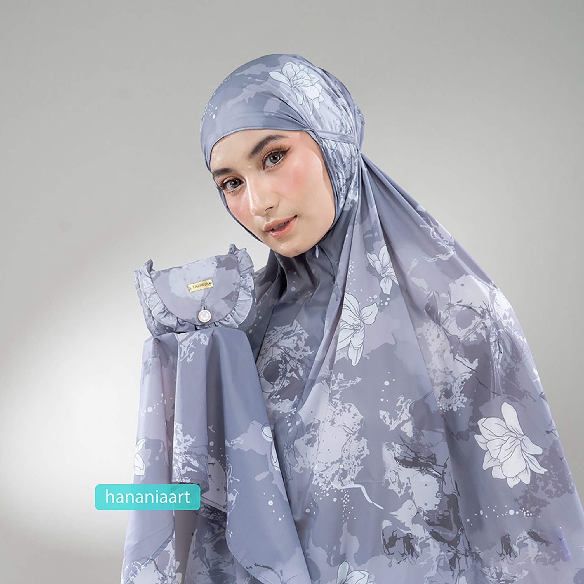 Elegance in Motion Tazbiya Sadiyah Grey Travel Prayer Dress - Etsy