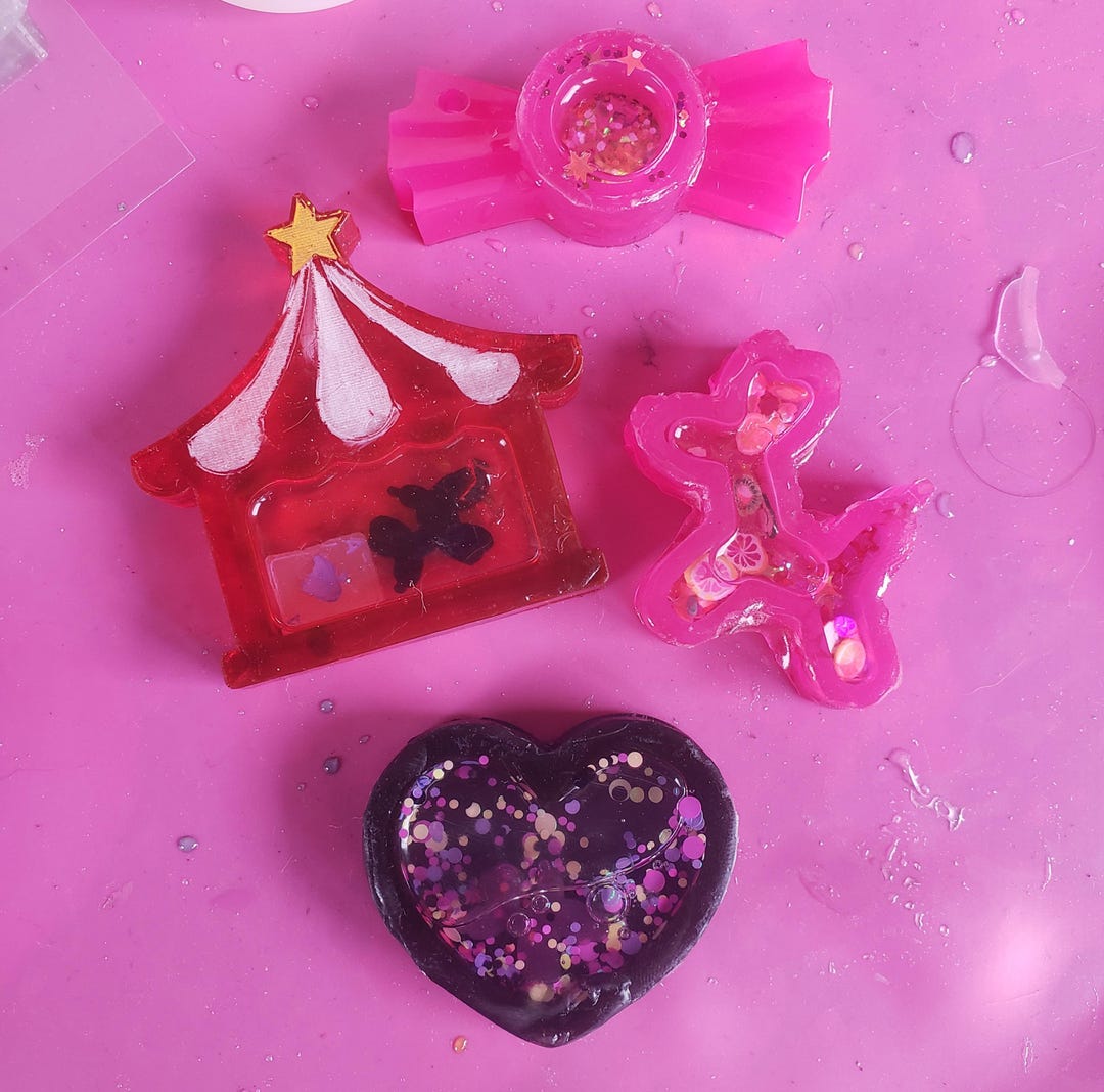 Custom Resin Keychain | Epoxy Resin Key Chain | Personalized Key Holder ...