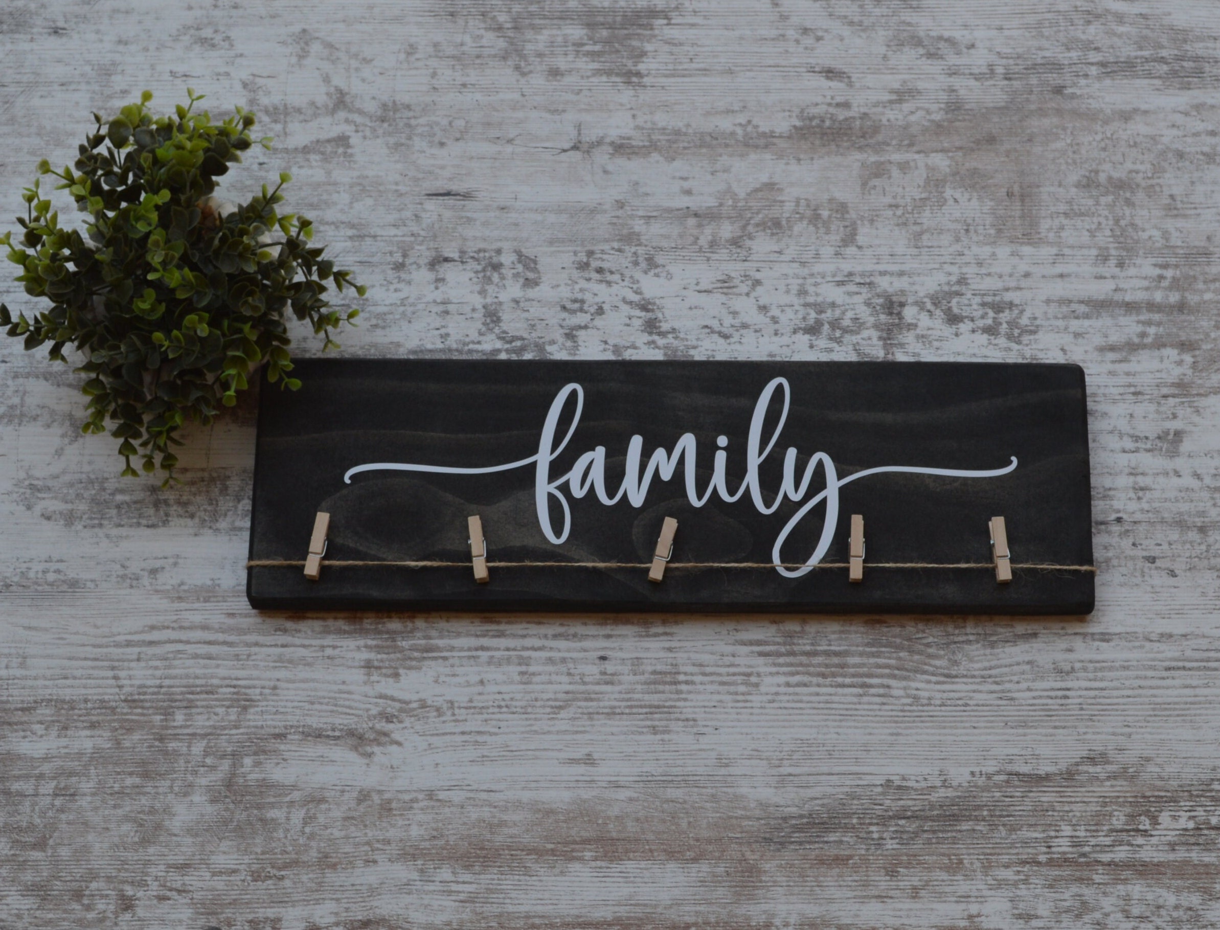 Family Picture Display Sign - Etsy