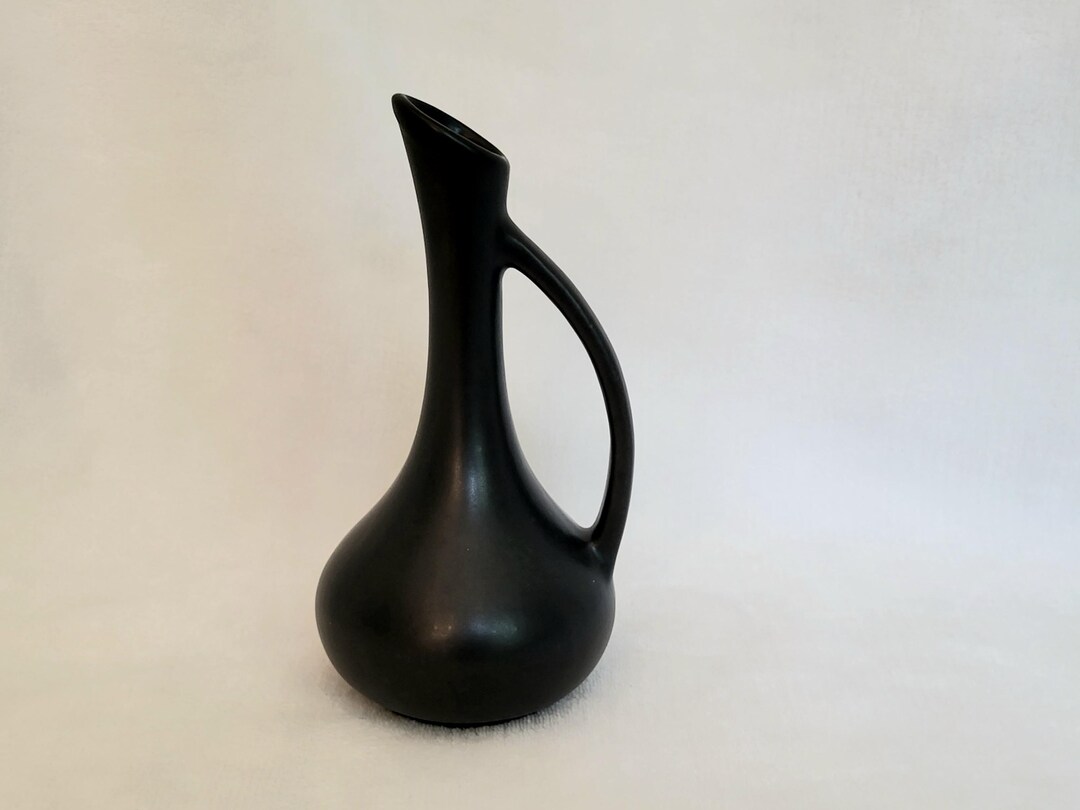 Royal Haeger Pottery Ewer Vase, Black Mid-century Modern Decor - Etsy