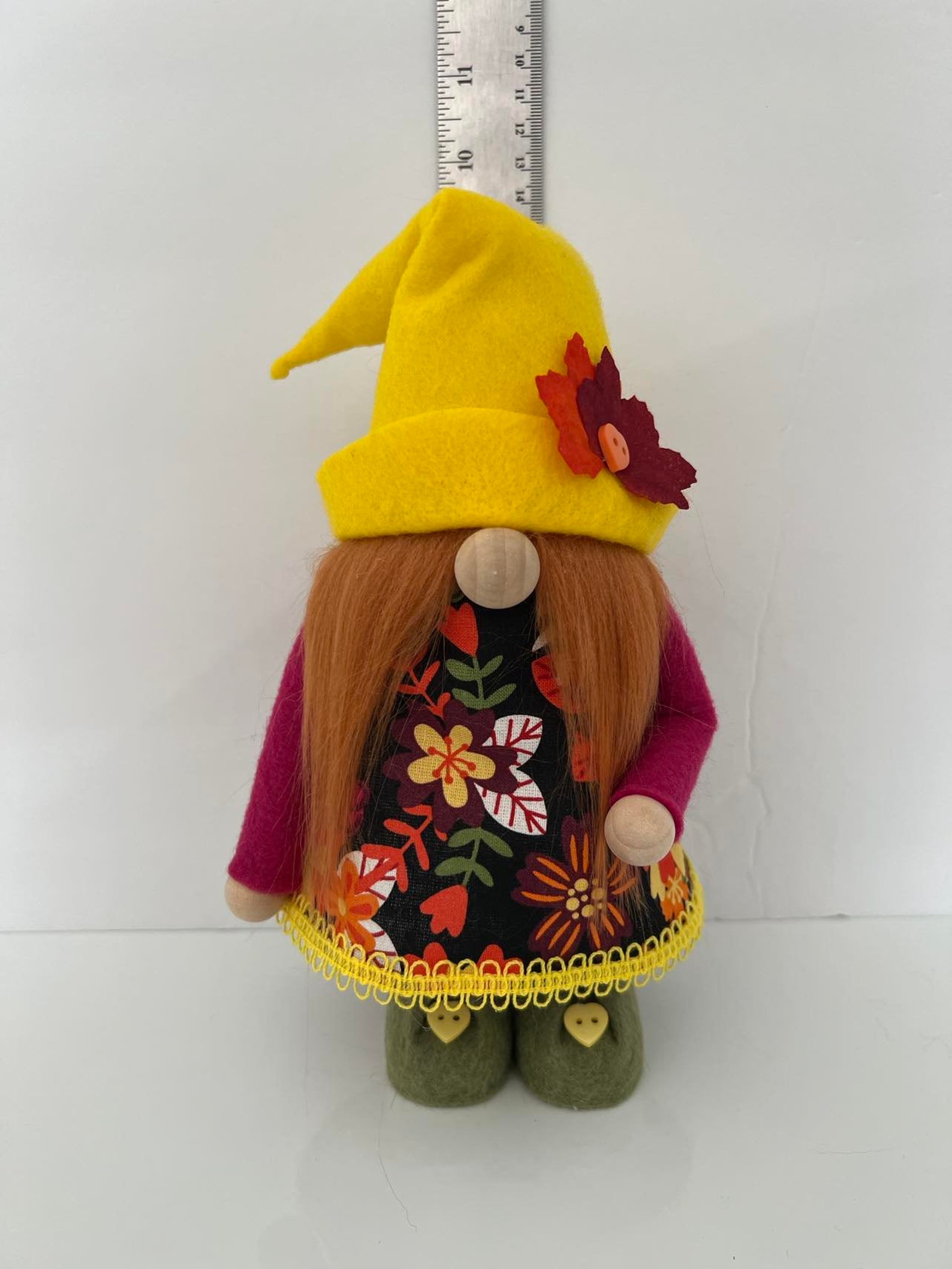 Gnome, Autumn Gnome, Fall Themed Gnome, Girl Gnome - Etsy