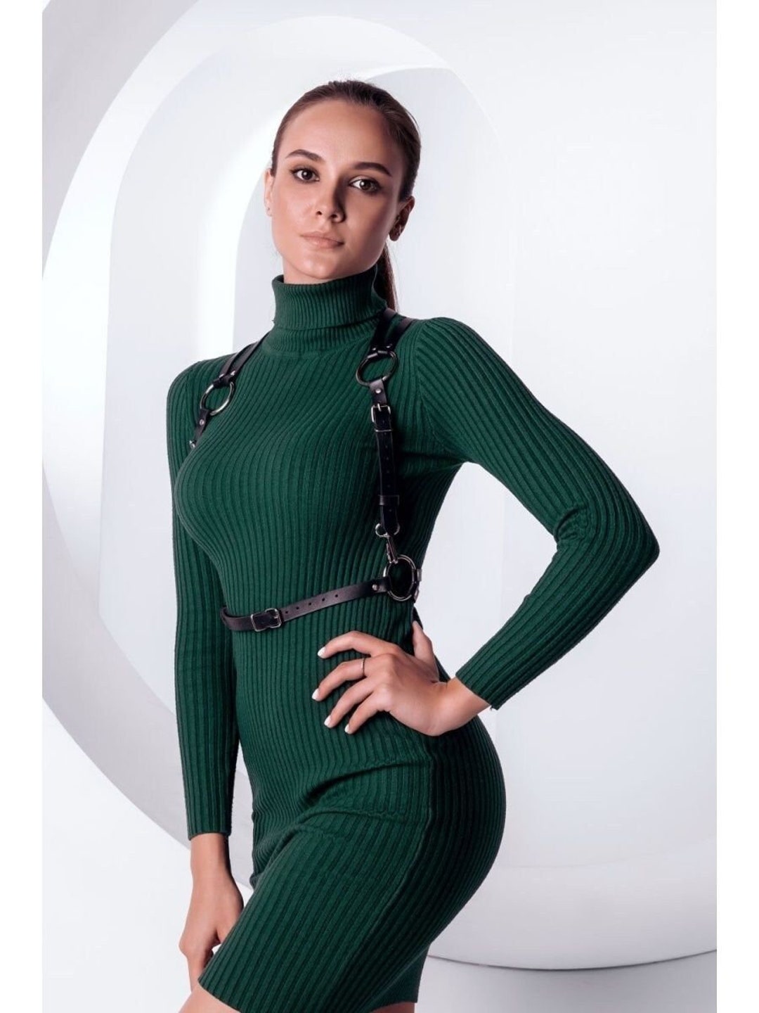 Simple Chest Harness Women, Harness Outfit, Stylish Adjust Fashion ...