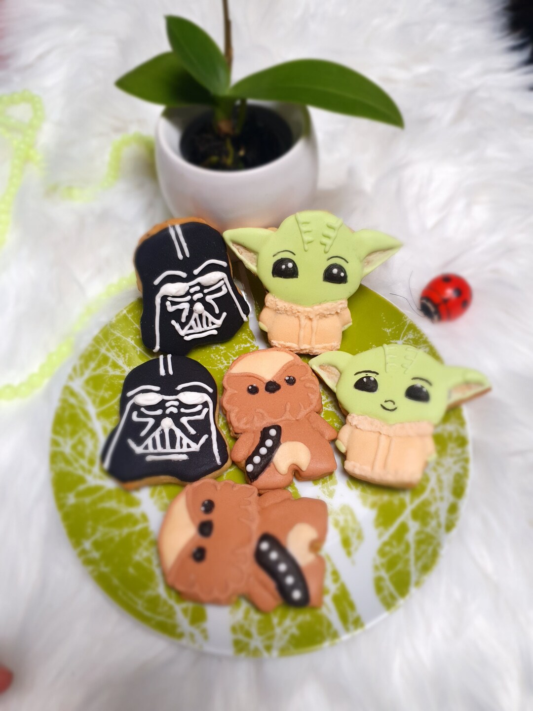 Set of 6 Royal Icing Cookies, Baby Yuda Iced Cookies, Darth Vader ...