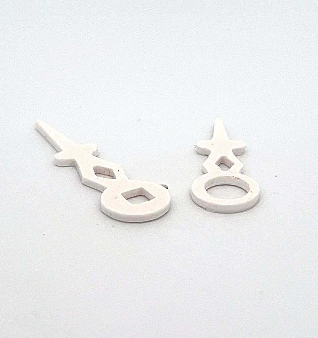 Pointer for Cuckoo Clocks White Plastic Without Lining + Hole / Cuckoo ...