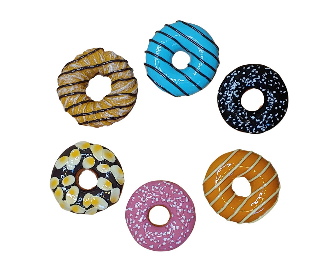 Sweet & Yummy Donut / Doughnut Magnet - Etsy