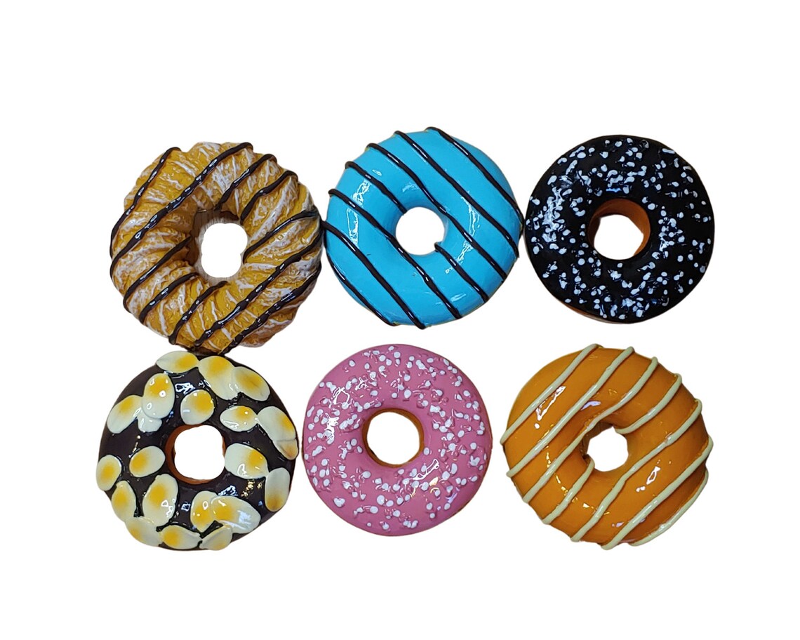 Sweet & Yummy Donut / Doughnut Magnet - Etsy