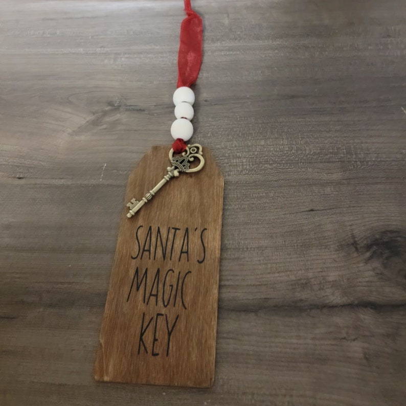 Santa's Magic Key Door Hanger - Etsy