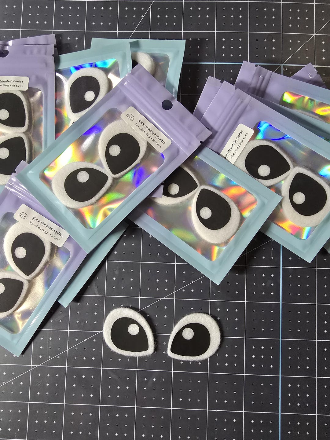 3 Pack, Tear Drop Alien Dog Felt Eyes, Blue Alien Felt Eyes - Etsy