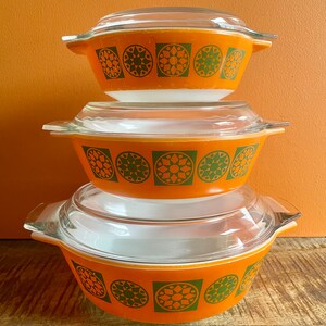 JAJ Pyrex Medaillon Five Set. 1960's English JAJ VERY Rare Pyrex Rare ...